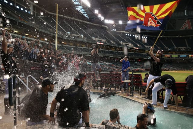 Inside Arizona Diamondbacks' $210,000,000 Chase Field stadium with MLB ...
