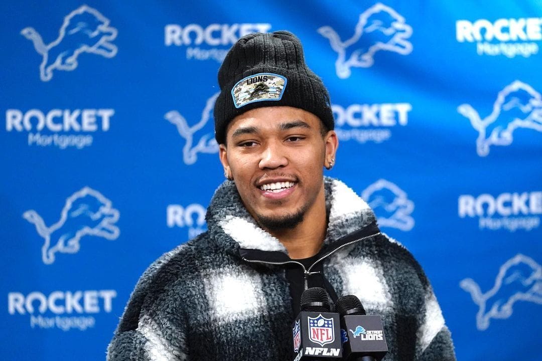 Amon-Ra St. Brown nationality | college, achievements and much more.