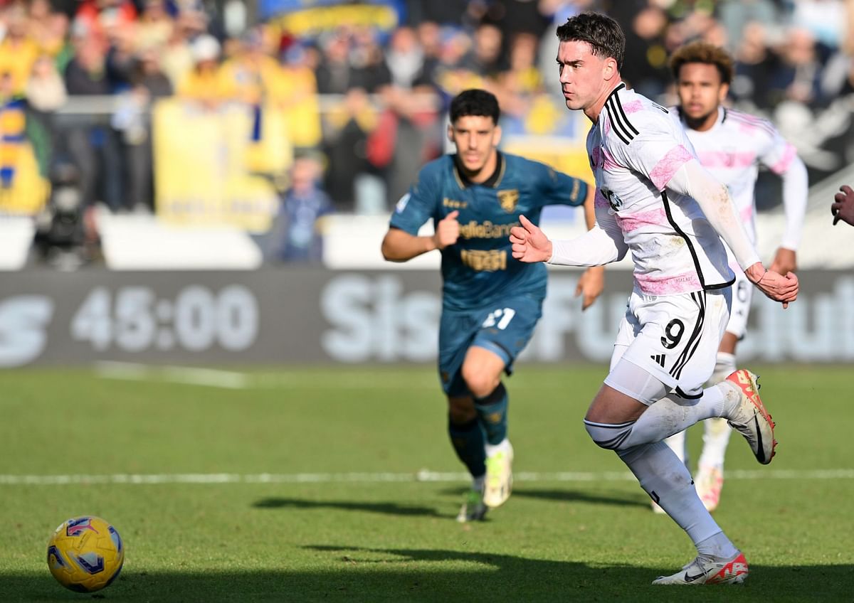 Arsenal Transfer News Roundup Gunners Planning Dusan Vlahovic Offer