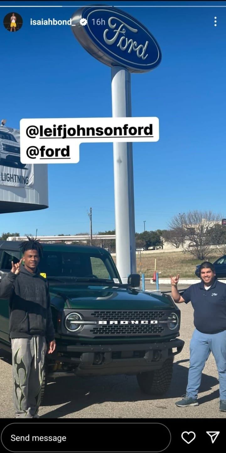 Former Alabama WR Isaiah Bond shows off dazzling new Ford Bronco worth ...