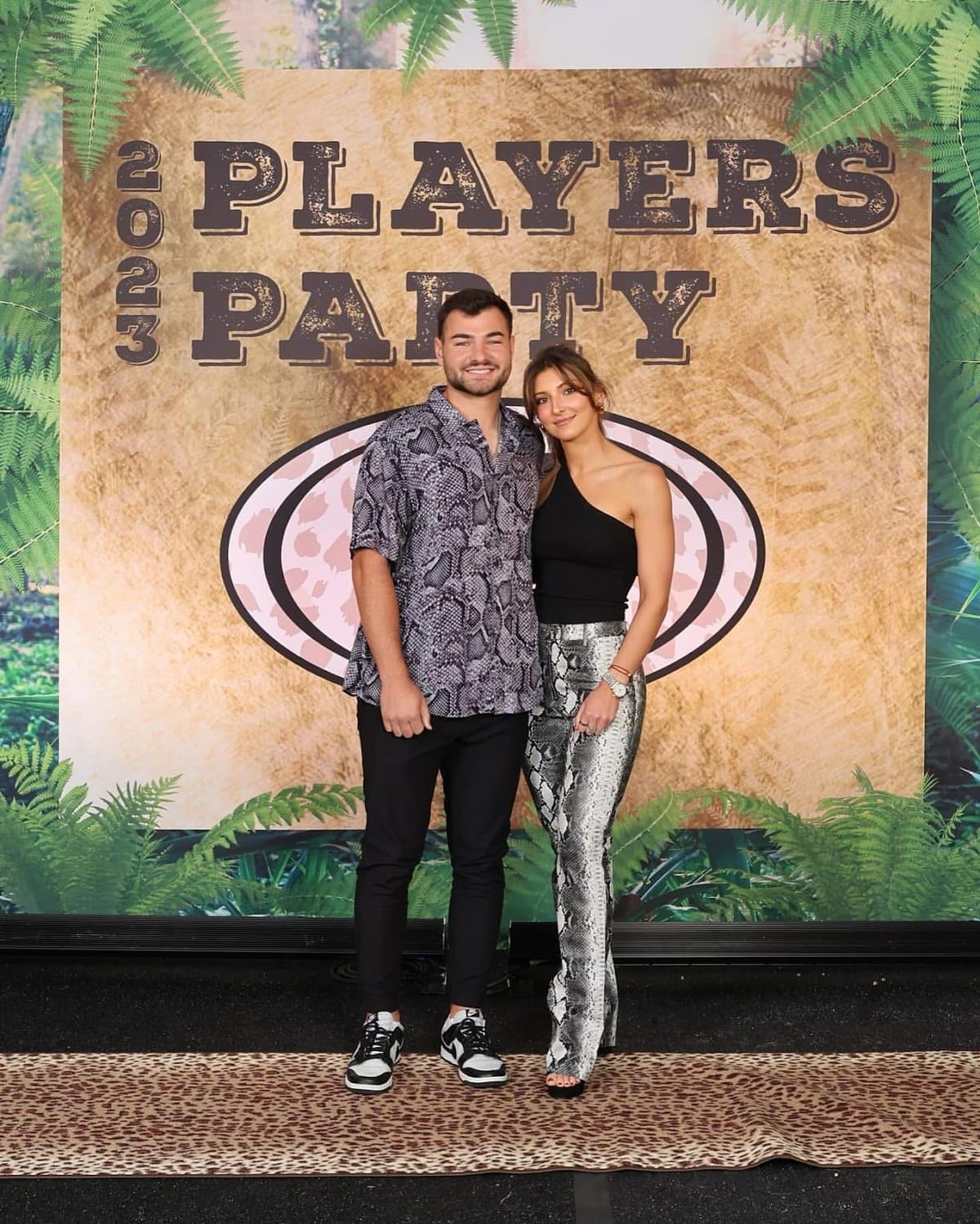 Who is Jake Moody Girlfriend, Kamryn Abraskin?