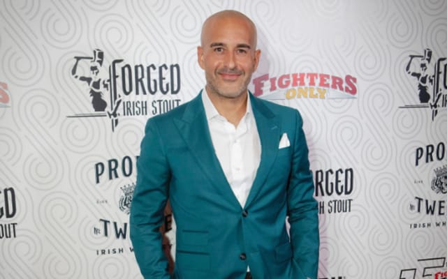Dricus Du Plessis: "In my opinion the best commentator" - Jon Anik has ...