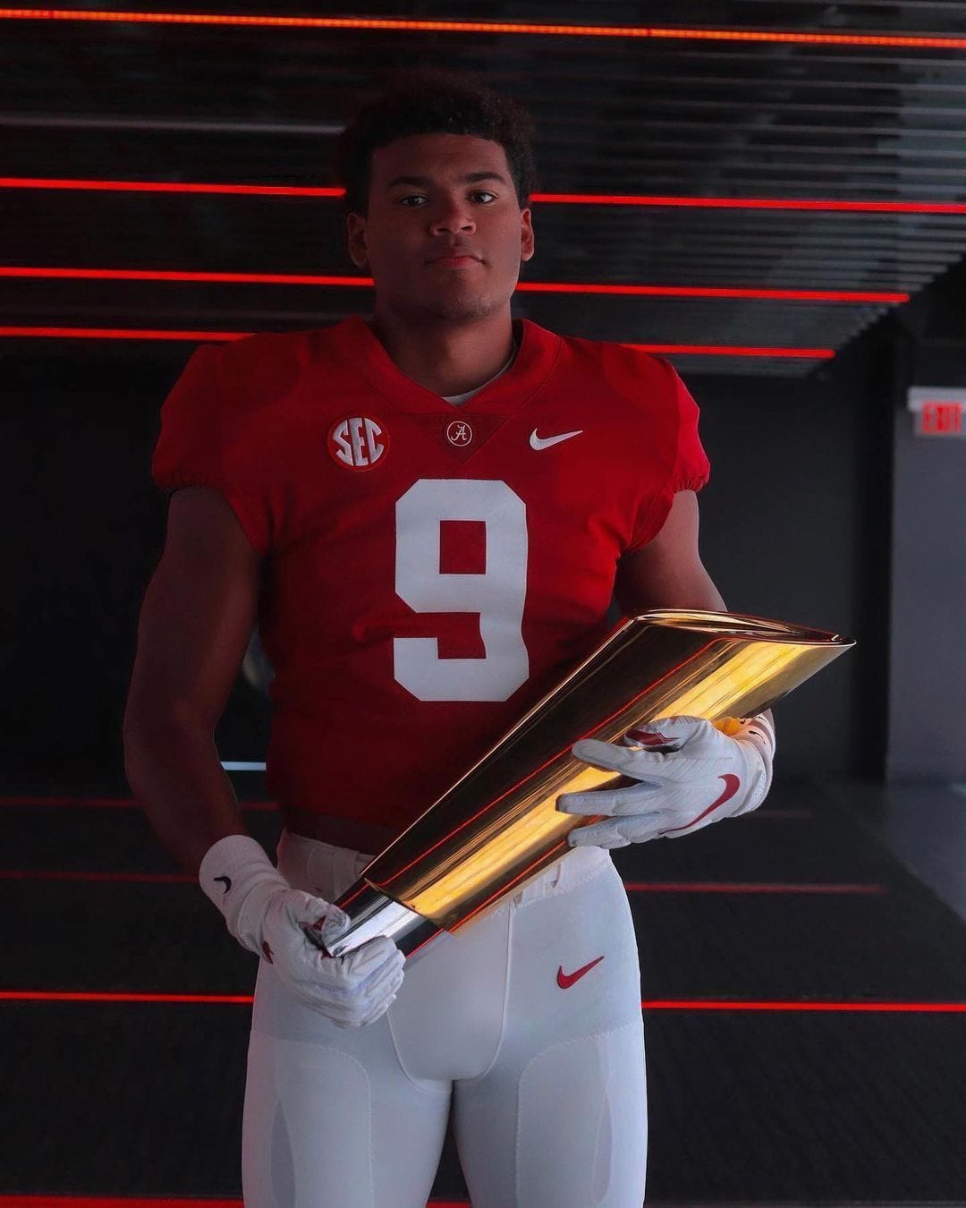 Who are Keon Keeley's parents?