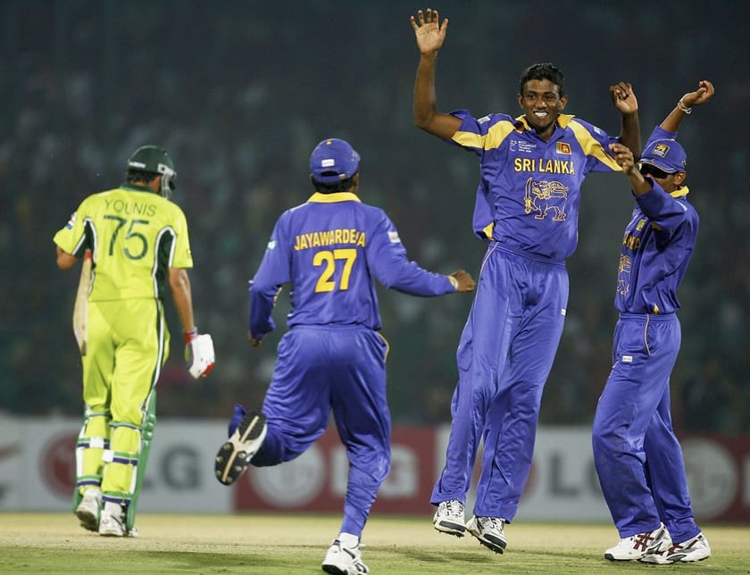 Top 5 best bowling figures in men's ODIs for Sri Lanka ft. Wanindu Hasaranga