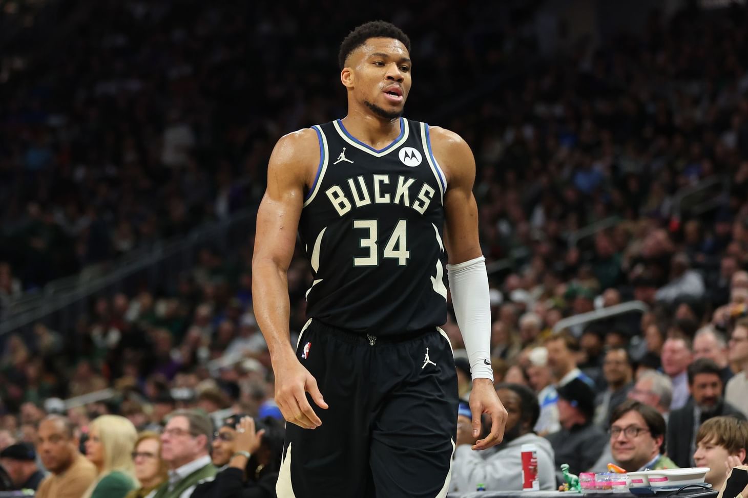 How much does Giannis’ contract cost?