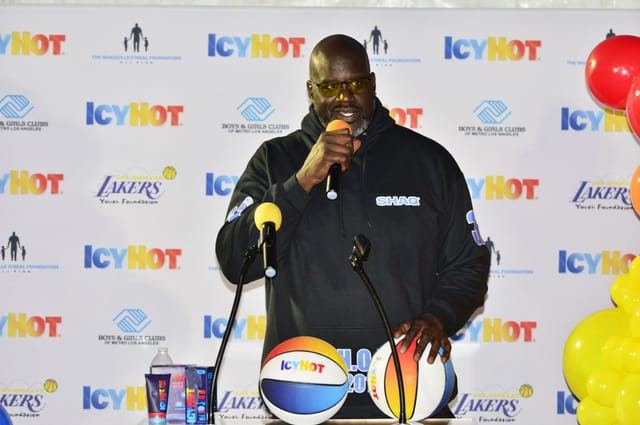 WATCH: Shaquille O'Neal channels his inner Jason Derulo's moves in AI ...