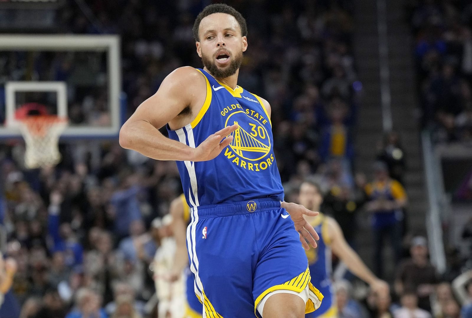 "Steph gotta request a trade": Warriors 36-point blowout vs Pelicans ...