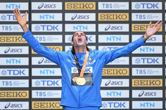 "Most people never say how much we are proud of our mother": Gianmarco ...