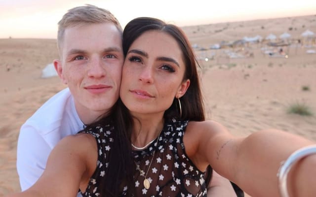 Ian Garry sends a message to wife Layla Anna-Lee amid raging 'WAG ...