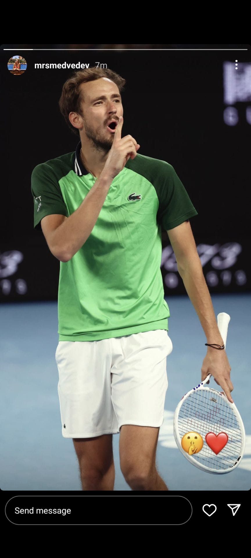 Daniil Medvedev's wife Daria reacts to Russian's crowd-silencing ...