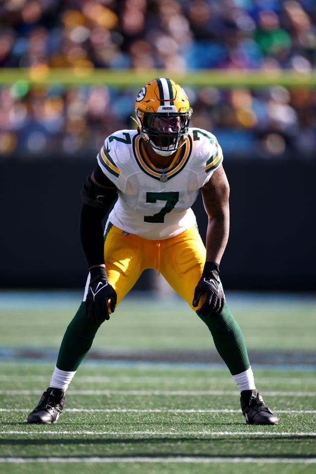 Who are Quay Walker's Parents?