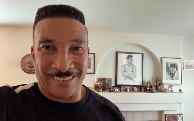 Who is Tony Weeks? All you need to know about the boxing referee and ...