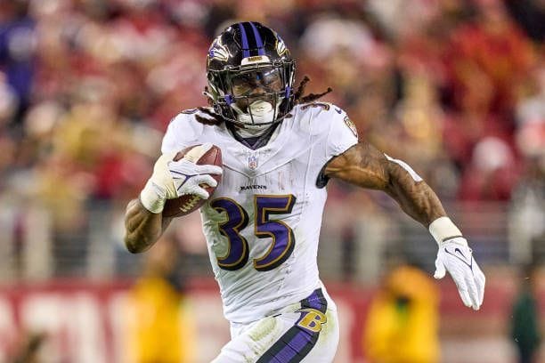 Who is Gus Edwards's girlfriend? All you need to know