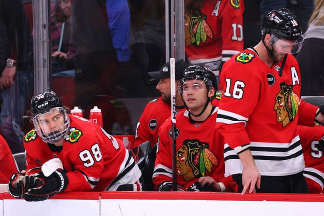 Chicago Blackhawks vs Carolina Hurricanes: Game Preview, Predictions ...