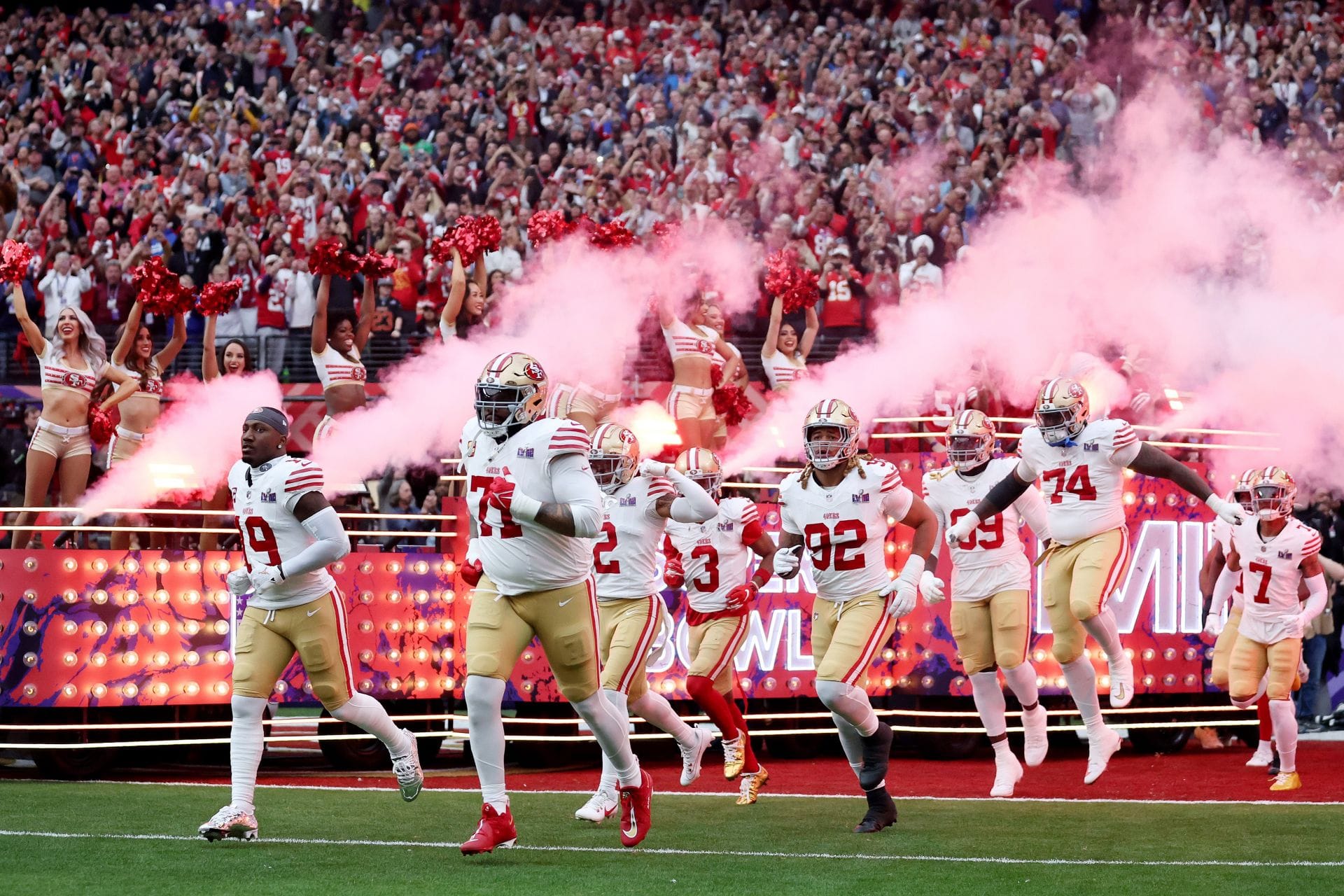 What is the strap hanging from NFL players' pants? Explaining apparel's ...