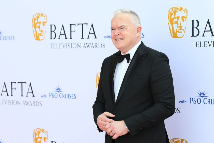 "Is Huw Edwards still on the public payroll?" Netizens slam BBC's apology to family impacted by ...