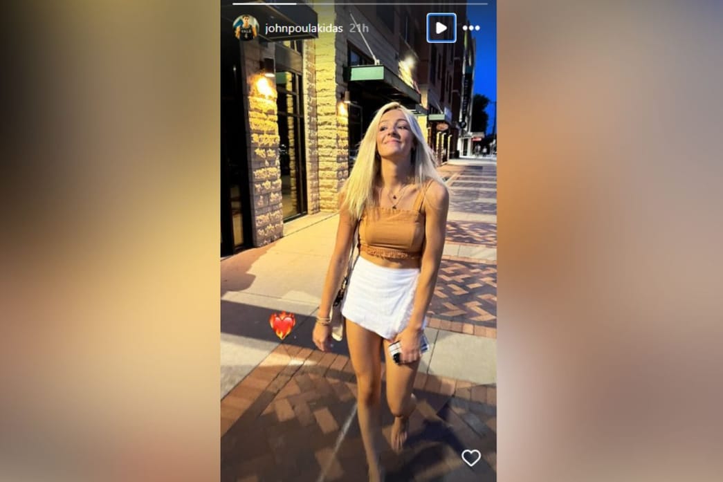 PHOTO: Iowa guard Kylie Feuerbach shares cozy snap with BF John ...