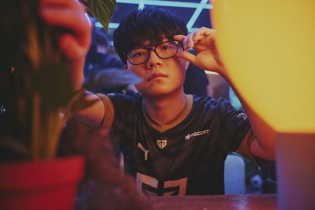 Meteor Valorant settings: Crosshair, configuration, keybinds ...