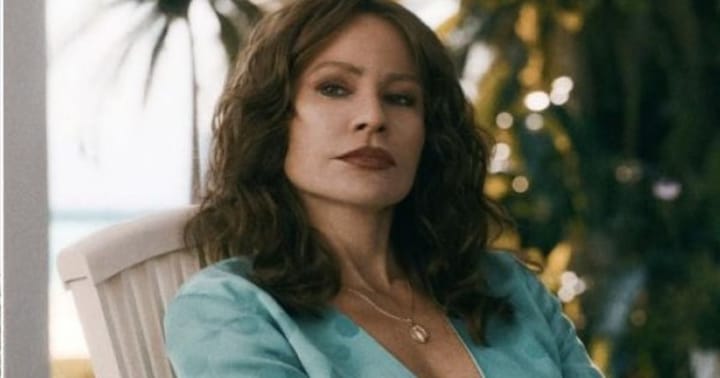 What is the hand gesture that Griselda Blanco makes while smoking ...