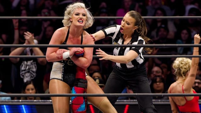 "That b***h" - AEW Women's World Champion Toni Storm lashes out at ...