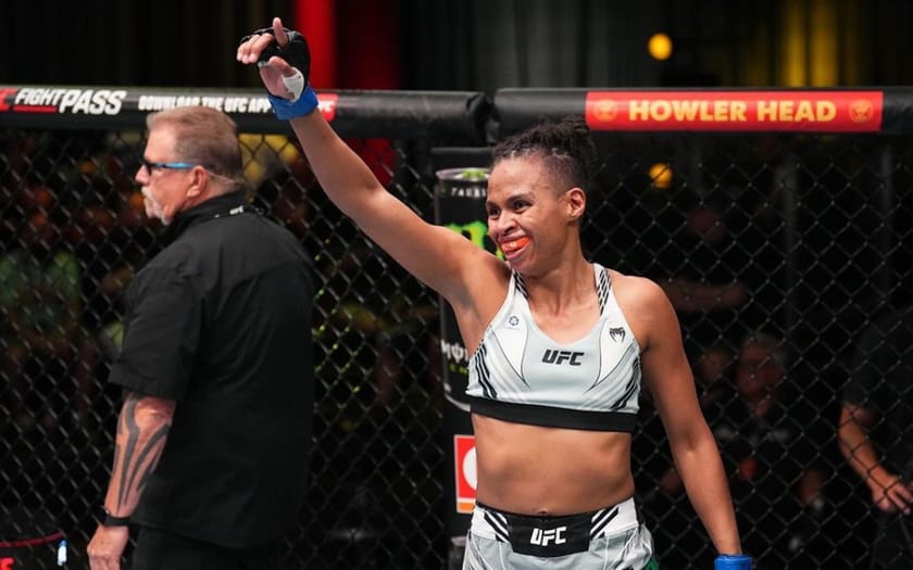 Retired UFC fighter blasts UFC and Luana Carolina for weight-miss ...