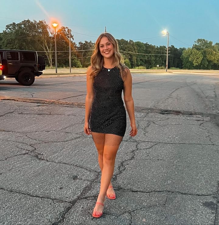 Who is Spencer Sanders’s girlfriend, Faith Russell?