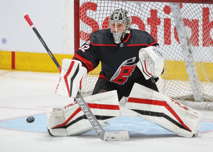 Carolina Hurricanes vs Vegas Golden Knights projected lineups, NHL starting goalies for today ...