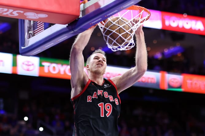 Jakob Poeltl - Stats, Height, Weight, Net Worth, Rings, Medals & News