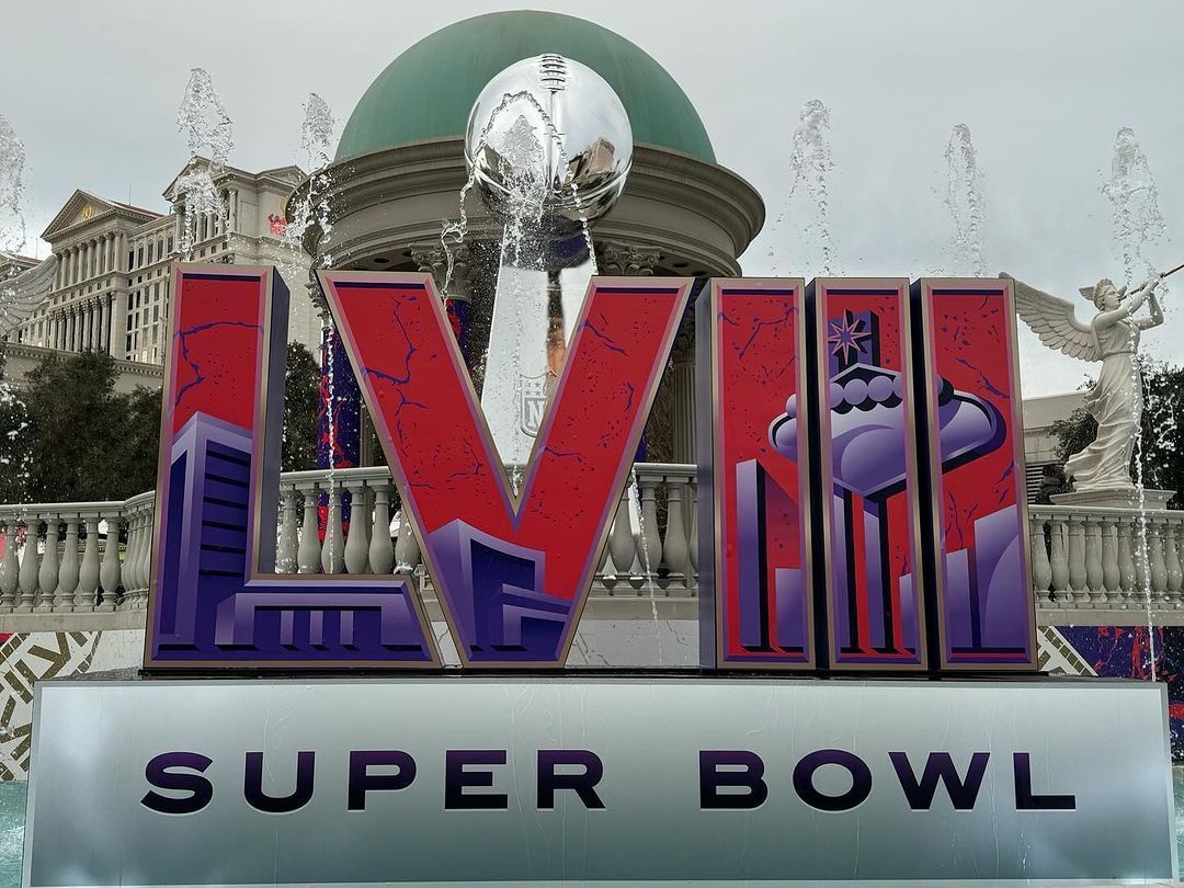 What are the colors for Super Bowl in this year?