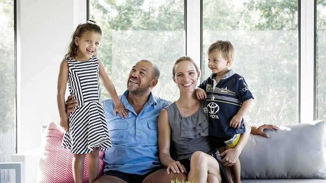 Who is Andrew Symonds' Wife, Laura Symonds?