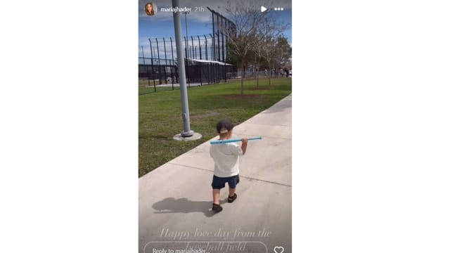 "Happy love day from the baseball field" - Josh Hader's wife Maria ...