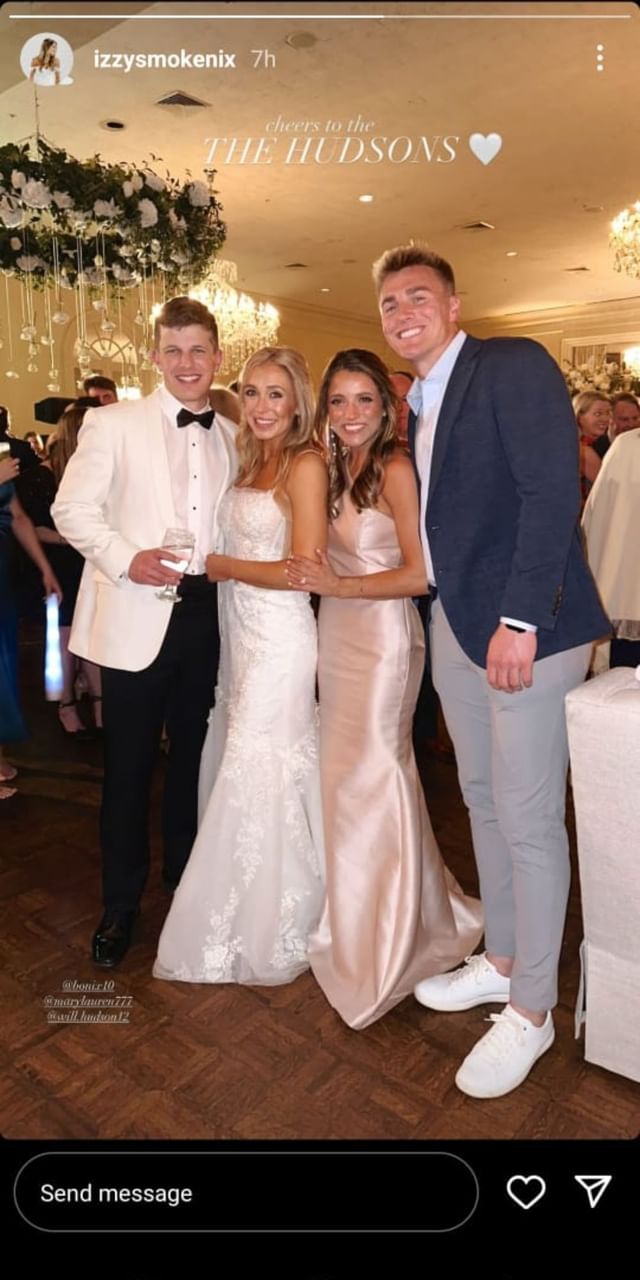 PHOTO: Oregon star Bo Nix and wife Izzy Nix pose in stunning outfits as ...