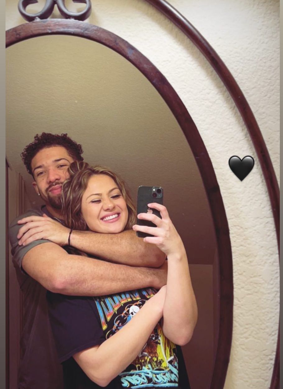 Who is Spencer Sanders’s girlfriend, Faith Russell?