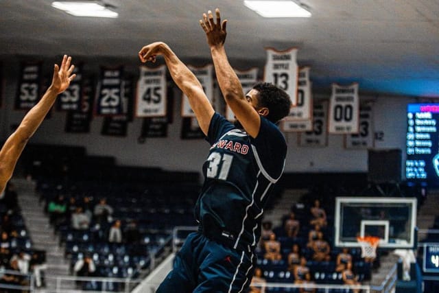 Seth Towns degrees: Looking at 8th year senior from Howard's academic ...