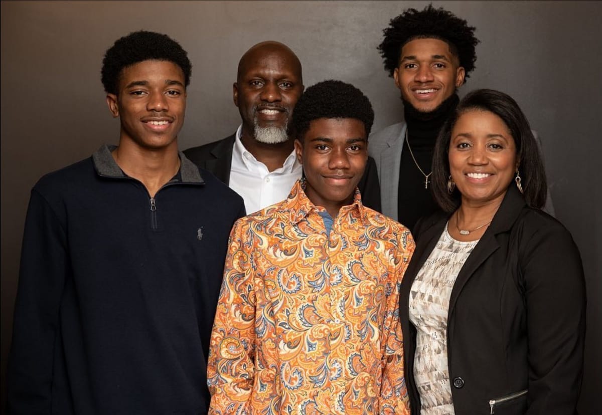 Who Are Isaiah Joe Parents? Age, Nationality & More