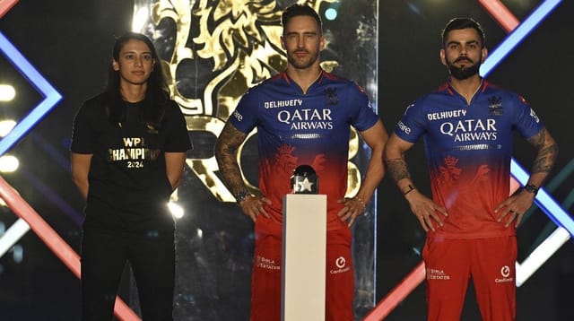 [WATCH] “Idu RCB'ya Hosa Adhyaya” - Virat Kohli addresses the crowd at ...