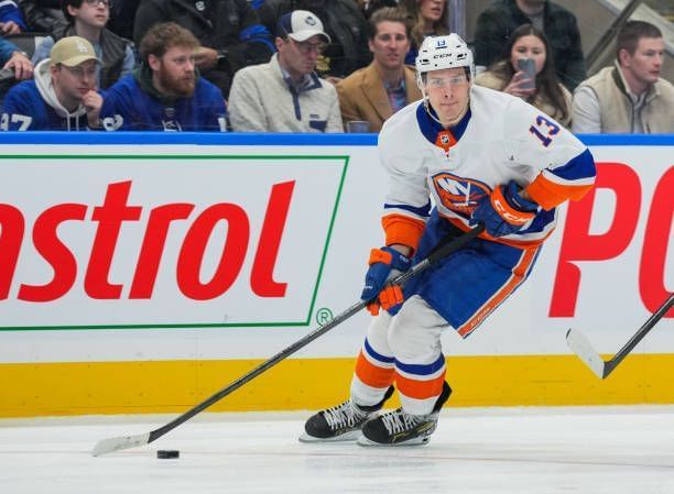 Who is Mathew Barzal Girlfriend ? | Meet Maya Adler