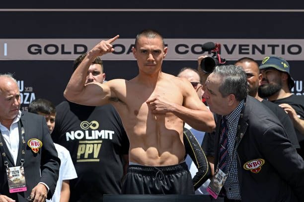 Does Tim Tszyu have siblings?