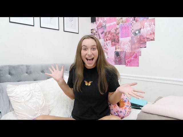 Evie Rich's Profile, Net Worth, Age, Height, Relationships, FAQs