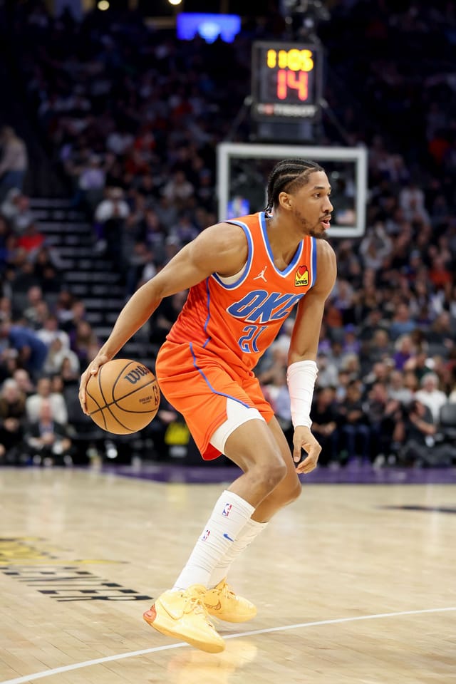 What College Does Aaron Wiggins Play for? Get to Know Aaron Wiggins's ...