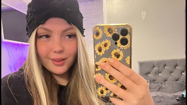 Where was Leah Smith from? TikTok star dies at 22 after losing cancer ...