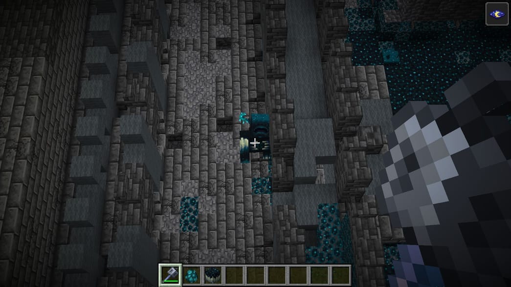How powerful is New Minecraft weapon mace?
