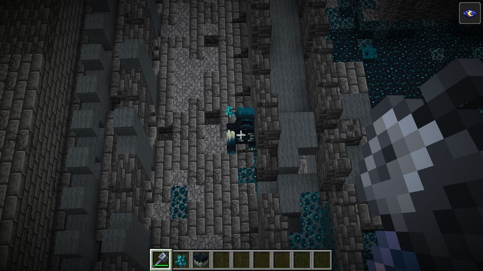 How powerful is New Minecraft weapon mace?