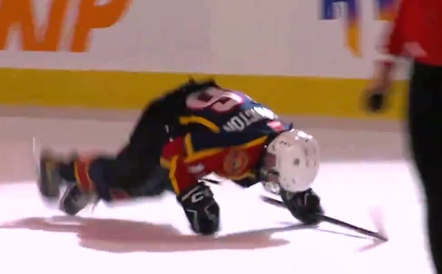 "I can hear Leafs fans crying about overcelebrating lmfao" - NHL fans ...