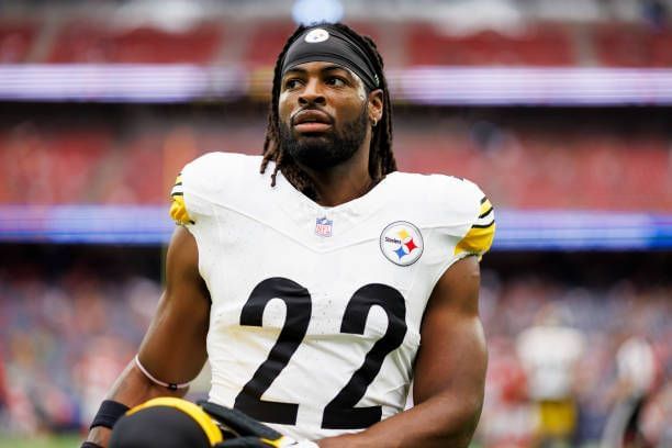 What is Najee Harris' contract? Contract Breakdown, Salary Cap Figures ...