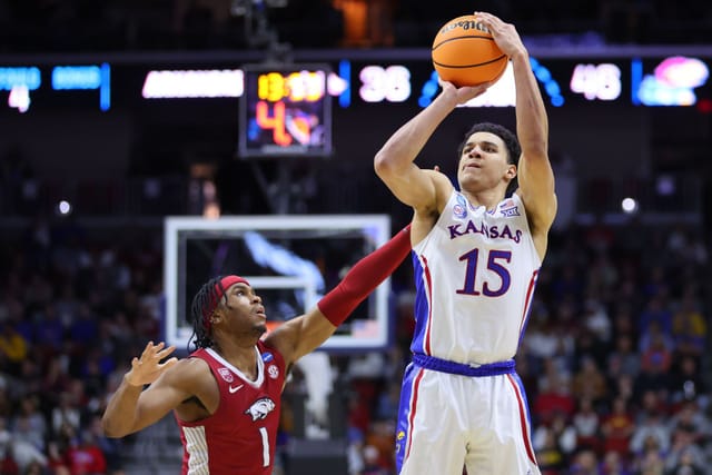 Is Kevin McCullar Jr. playing today vs Baylor? Kansas guard's status ...