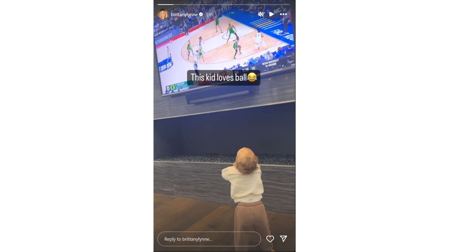 Patrick Mahomes' one-year-old son Bronze is locked in on March Madness