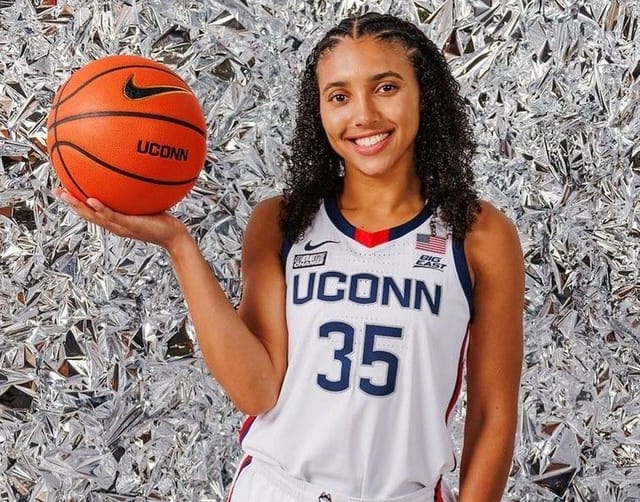 What is Azzi Fudd Wingspan? Explore Azzi Fudd Wingspan's Height, Weight ...