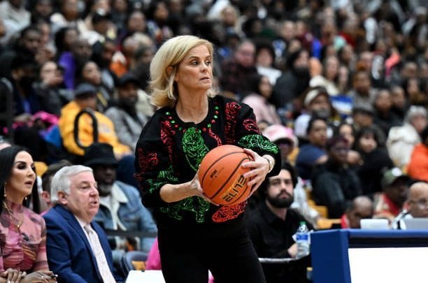 Discover about Kim Mulkey NCAA Coaching Record, Tournament Year by Year ...