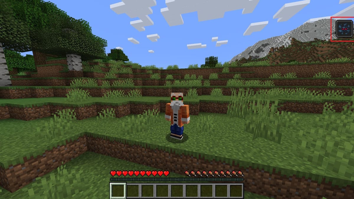 What is the ominous bottle in Minecraft?